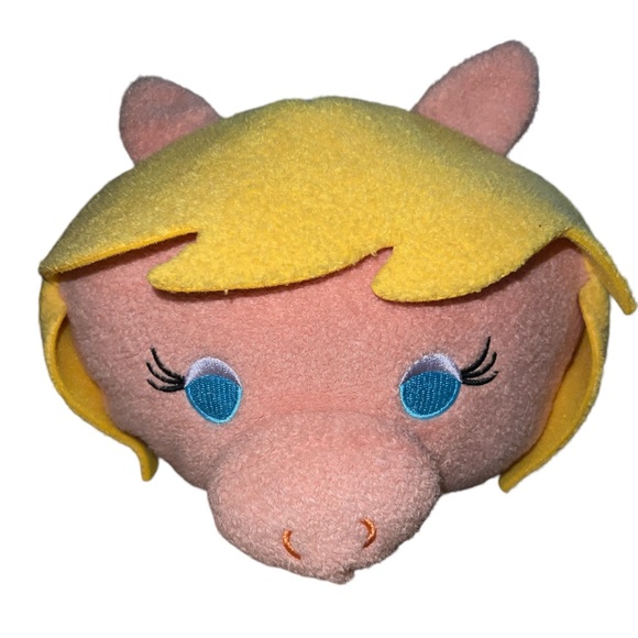 Disney | Toys | Disney Collection Tsum Tsum Miss Piggy Plush Stuffed ...